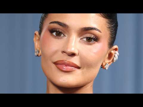 Kylie Jenner's Dress For Bezos' Wedding Was Really Inappropriate