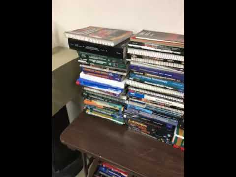 Auction #2784735 - Automotive Books - Auto Tech program