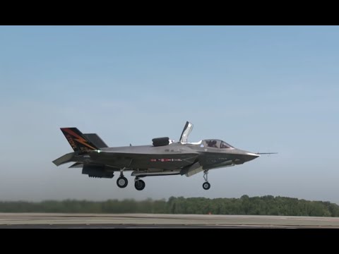 F-35B Fighter Jet Performs Insane Vertical Takeoff | Unmatched Stealth & Power in Action!