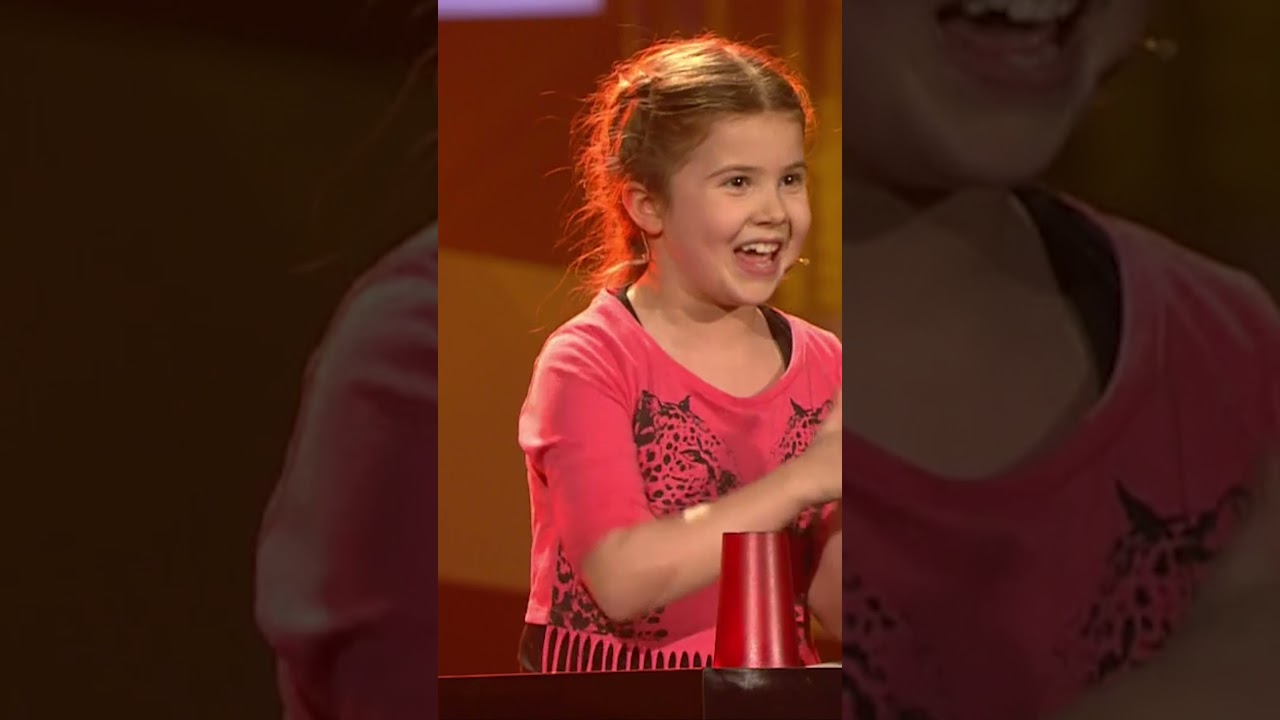 How cute is she🥺🥺🥺 #cupsong #thevoicekids #shorts