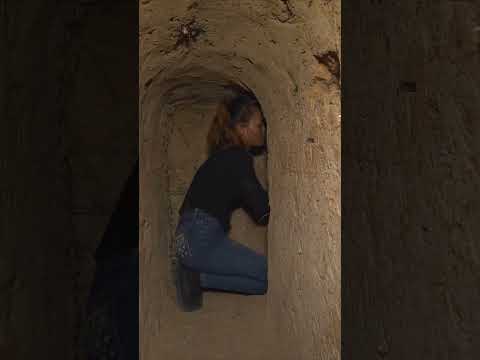 Building a Modern Private House One the Best in Jungle
