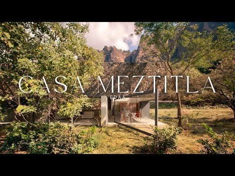 Blending Privacy and Openness with Nature's Landscape | Casa Meztitla