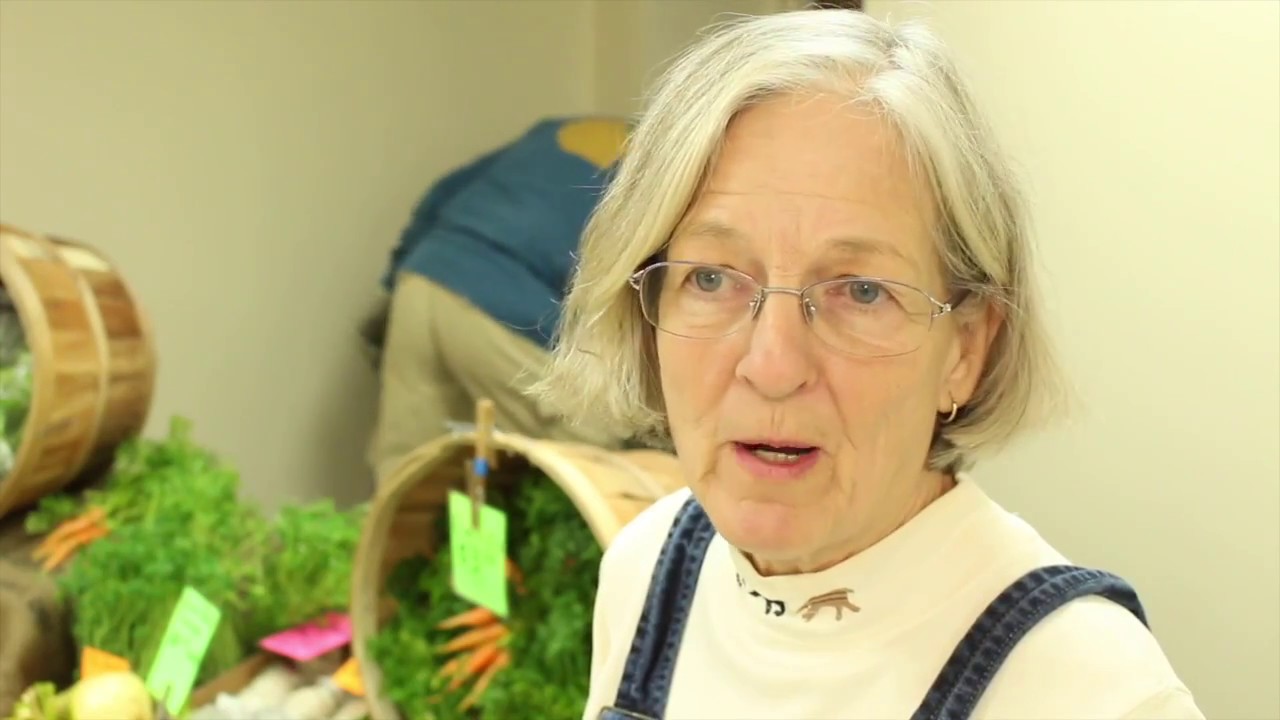 Howland Farmers Market Stays Fresh