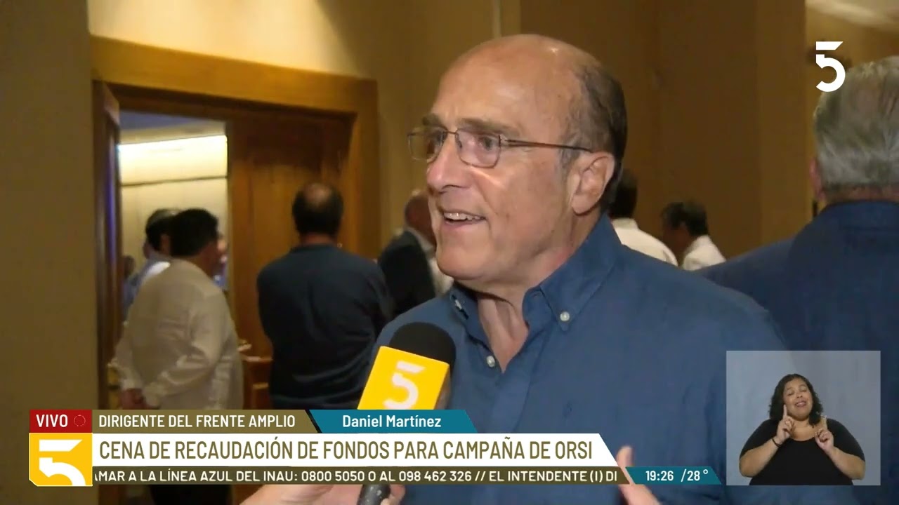Daniel Martínez estuvo en la cena que el precandidato del Frente Amplio, Yamandú Orsi, organ