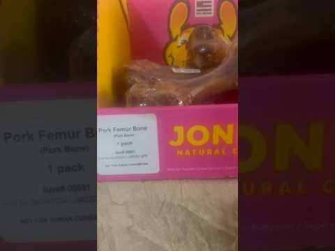 Jones Natural Chews Femur Bone Review #Naturalchews#jones #Review#dogbone #dogs