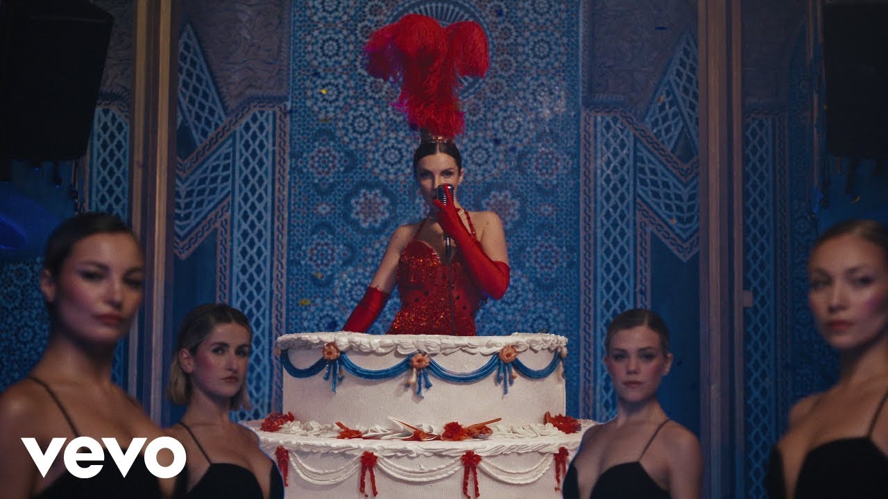 Sanremo 2026: Elettra Lamborghini - "Voilà"