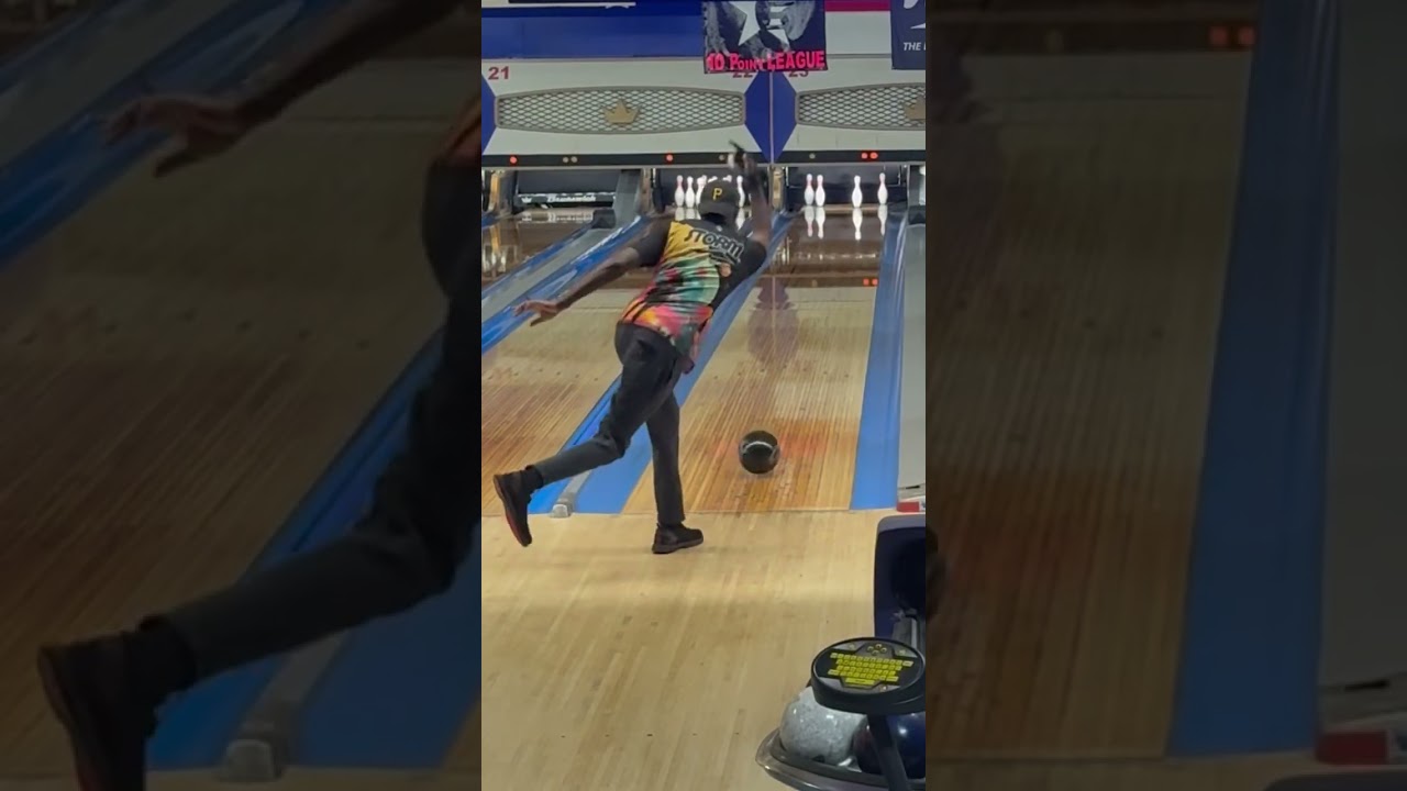 My split conversion is higher than my 10 pin conversion 🥲 #bowling  #shorts