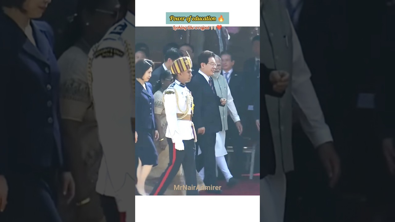 #respect the #frame 🫡🌟🔥 #saorabh ji #adc #presidentofindia #adctothepresident #pmmodi #youtubeshorts