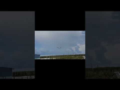 American Eagle E175 #3 Departs Marsh Harbour #shorts #jlproductionsyt #aviation