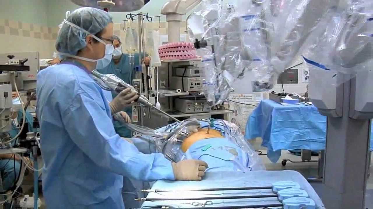 What is a robotic partial nephrectomy?