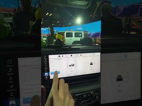 This Display in the 2024 Wrangler Is Perfect for Off-Roading