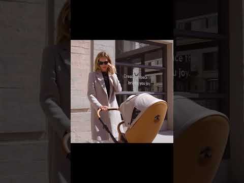 Stylish Strolling: Mima Creo & Mom-on-the-Move Vibes 🎶