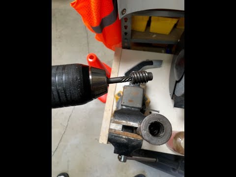 How to Drill out a Broken Bolt! – Drill Bit Warehouse