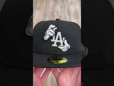 MICKEY MOUSE x Los Angeles Dodgers LA Logo Patch New Era 59Fifty Fitted Hat Blue Red Under Brim