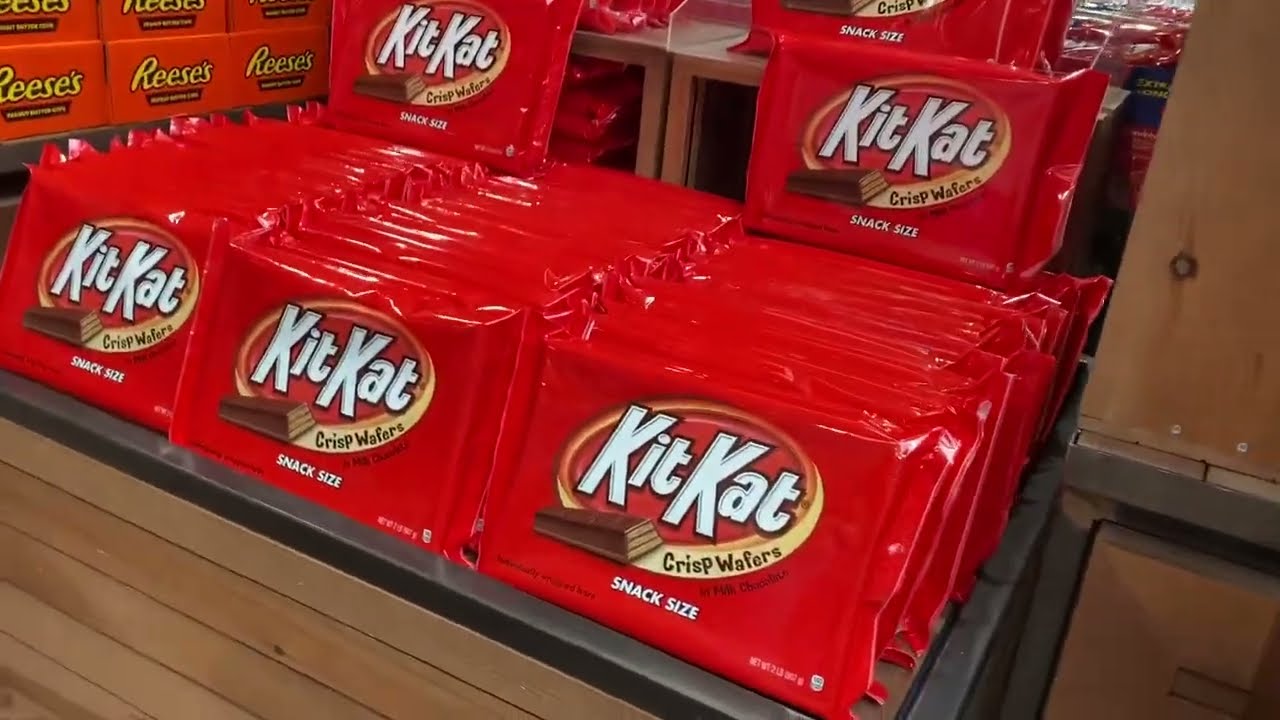 Inside Tour of  Hershey Chocolate World Store in Hershey Pennsylvania #hersheychocolate