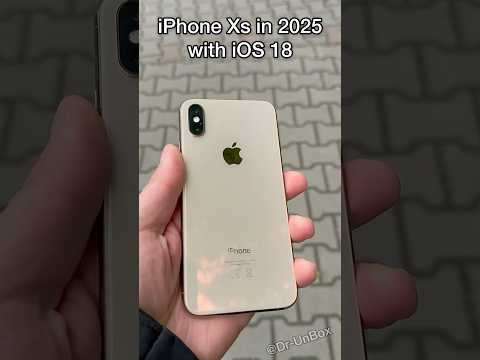 iPhone Xs in 2025 with iOS 18π₯ Gold Stainless Steelπ₯ #shorts #trending #iphone #apple #video #ios