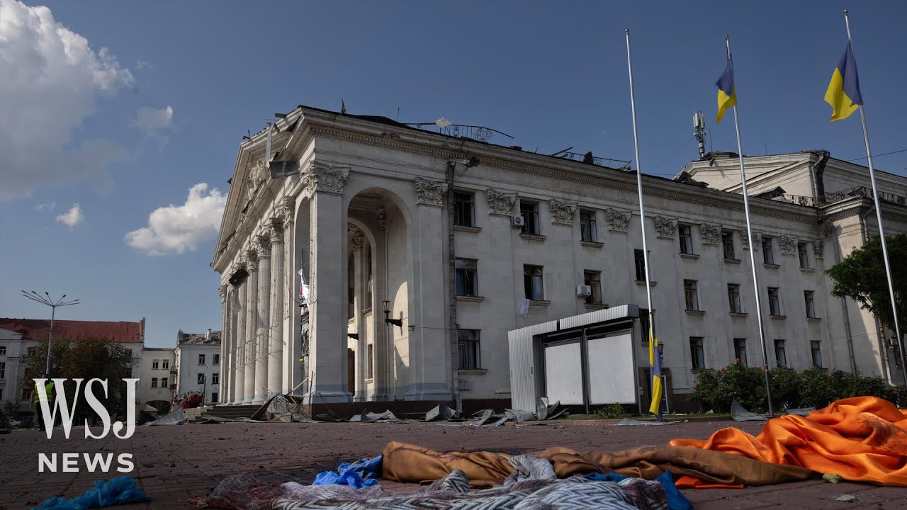 Deadly Russian Missile Strikes Ukrainian City, Injures More Than 100 | WSJ News