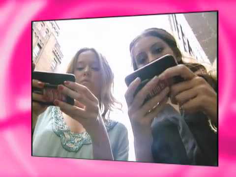 Flirtexting: How To Text Your Way To His Heart