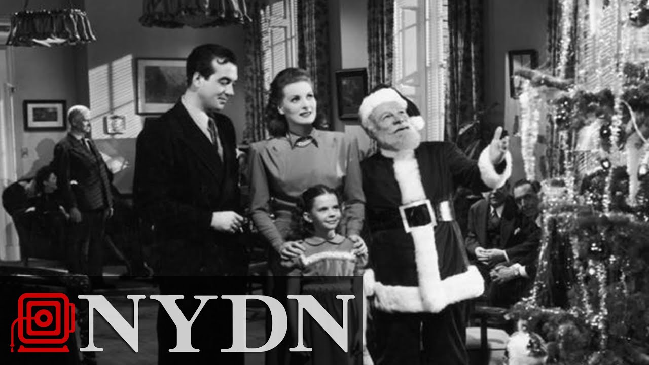 Maureen O'Hara, Hollywood Star of 'Miracle on 34th Street, Dies at 95