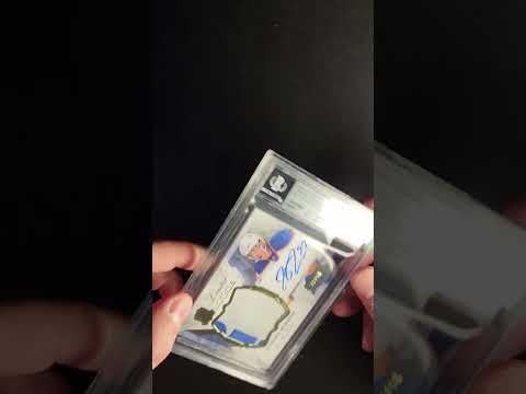 2015 UD The Cup Limited Logos Connor McDavid ROOKIE PATCH AUTO /50 #LL-CM BGS 9
