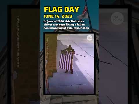 RESPECT: It’s a must share on #FlagDay 🇺🇸 🙌 #police #cops #firstresponders