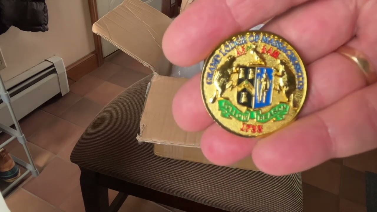 Unboxing of beautiful Masonic challenge coins