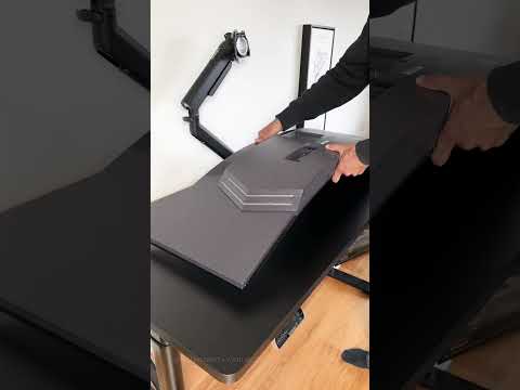 The MUST HAVE Gaming Desk UPGRADE! ????