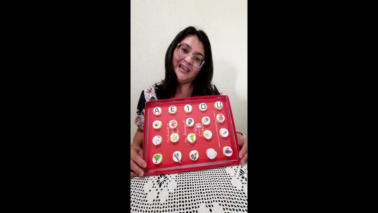 Educação Sustentável - Tabuleiro das Vogais - Ester Sievert Cardoso - Uninter Curitiba