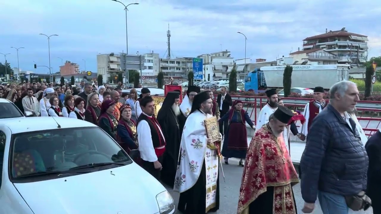Λάρισα: Πλήθος πιστών στον Ιερό Ναό Αγίου Γεωργίου για τον μεθεόρτιο ...