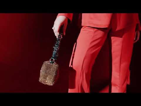Winter Ready. Fashion Forward || Metro Shoes Pakistan || Latest Winter Collection