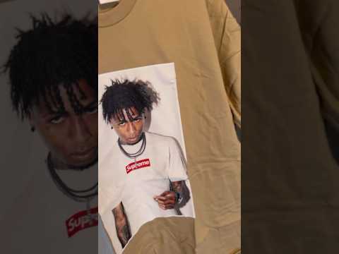 Quick clothing haul from Supreme Fall/Winter Week 1 and Market Studios ЁЯФе #supreme