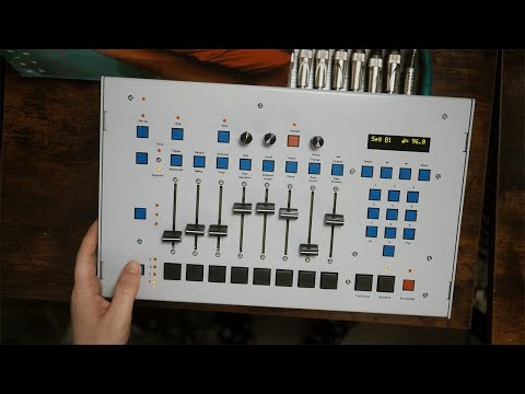 MKSREC 1 - 12-bit Sampling Drum Machine (My SP-1200 Clone) - Page 5 - Gearspace