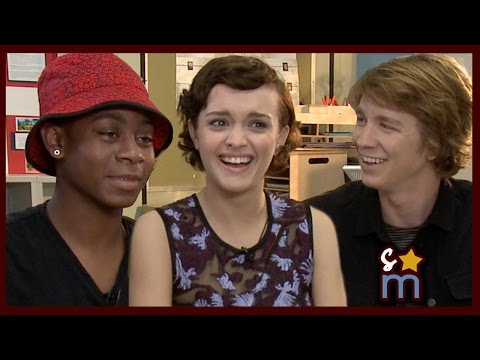 Me & Earl & the Dying Girl Cast on Bloopers & First Impressions Thomas Mann, Olivia Cooke, RJ Cyler