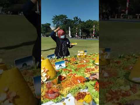 Festival kuliner gedung sate makan gratis