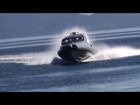 Speed Boat at Best Price in India