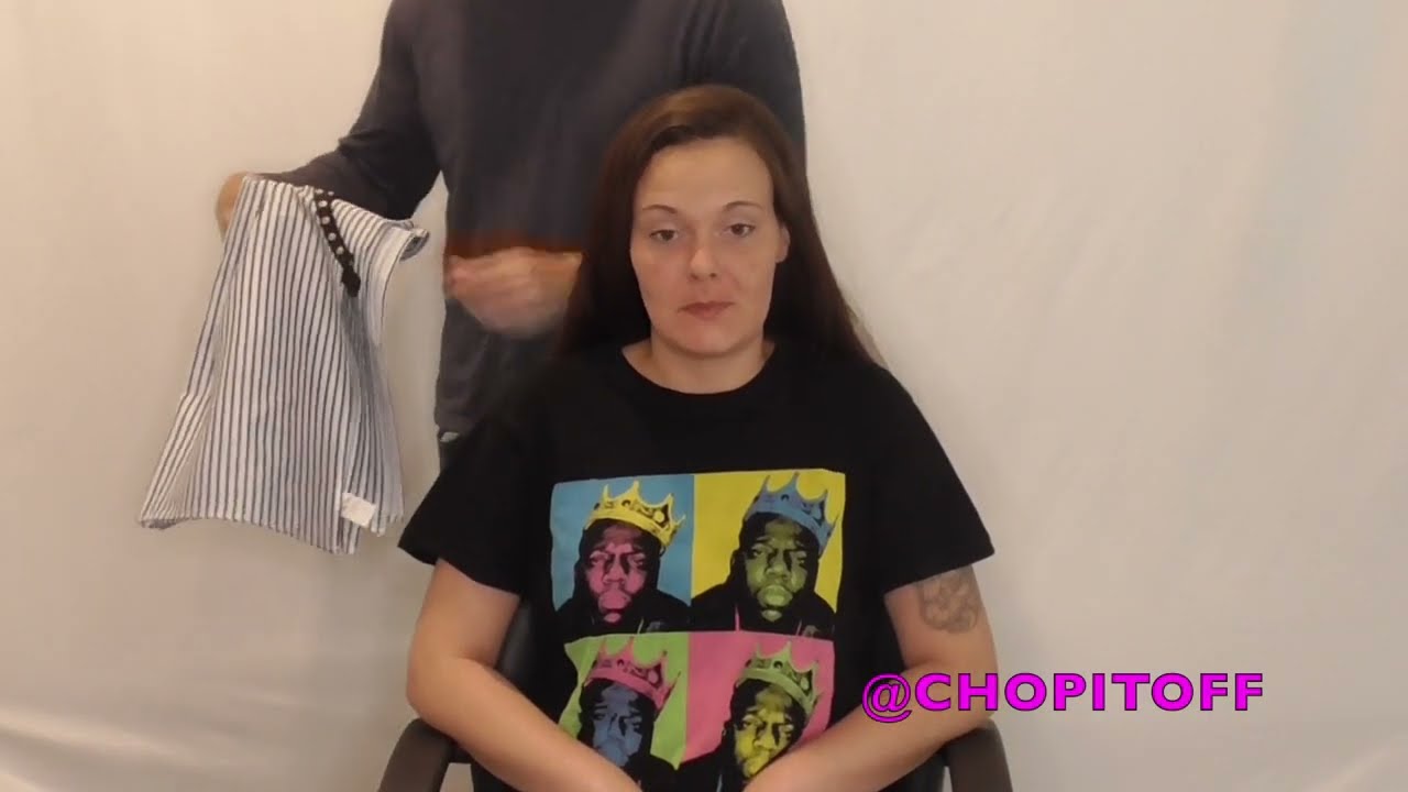 Jessica goes to a short pixie! (Preview)