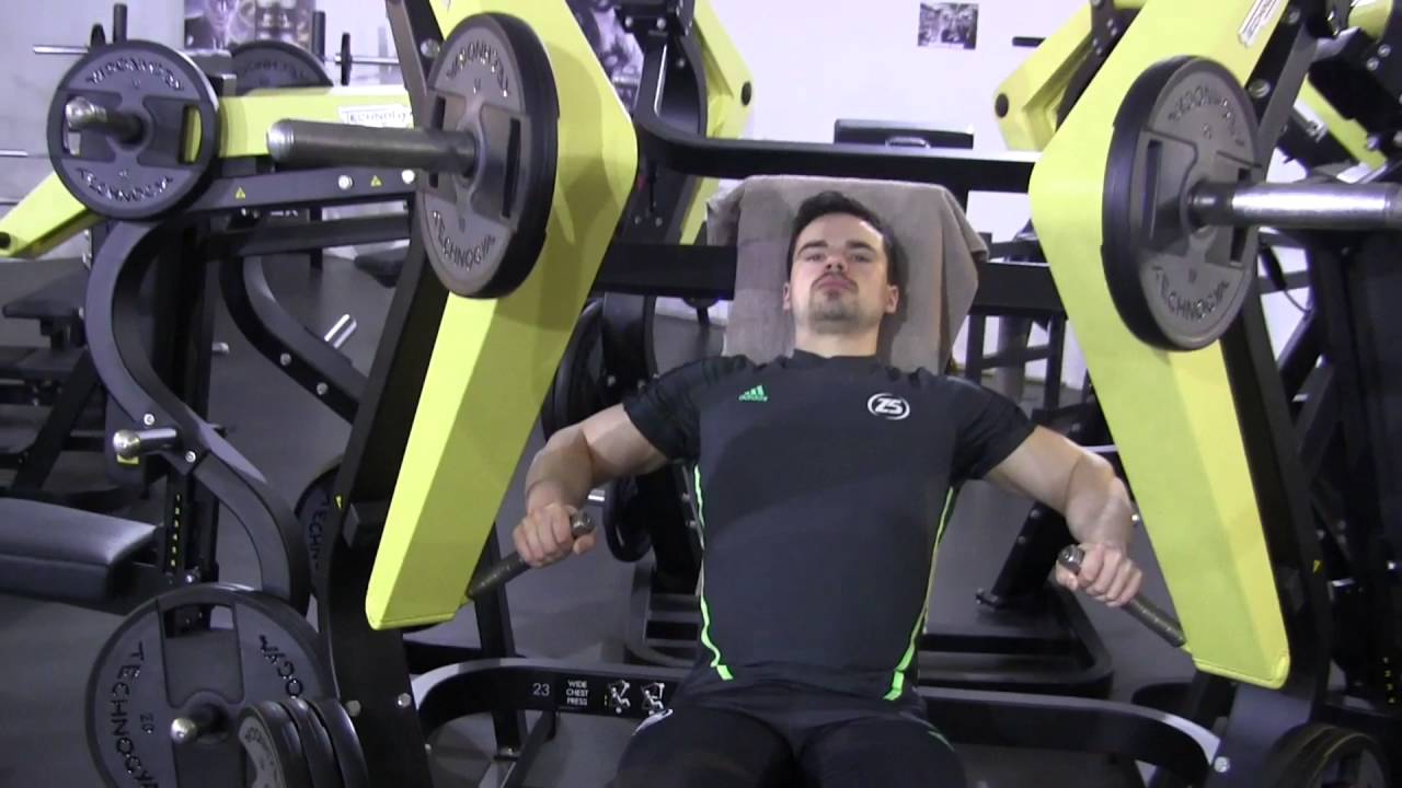Wide Chest Press Technogym Strength