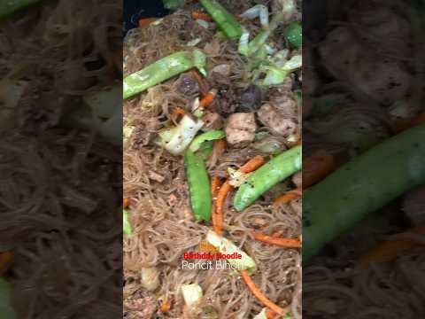 Pancit Bihon | Filipinosโ Birthday Noodles