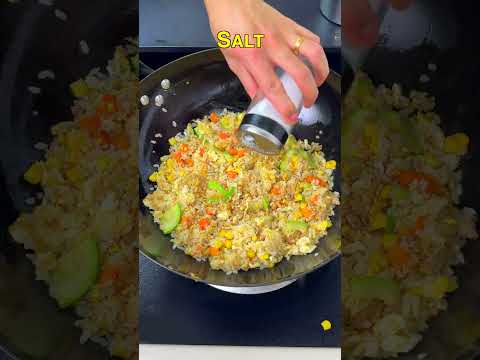 Can You Make This INSANE Beef & Veggie Egg Fried Rice At Home? 🥩🥚🔥 #asianfood #cooking #foodie