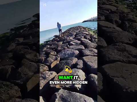 how to hide apps on iPhone #big25 #shoryoutube #e #youtubeshotts #how to #tech