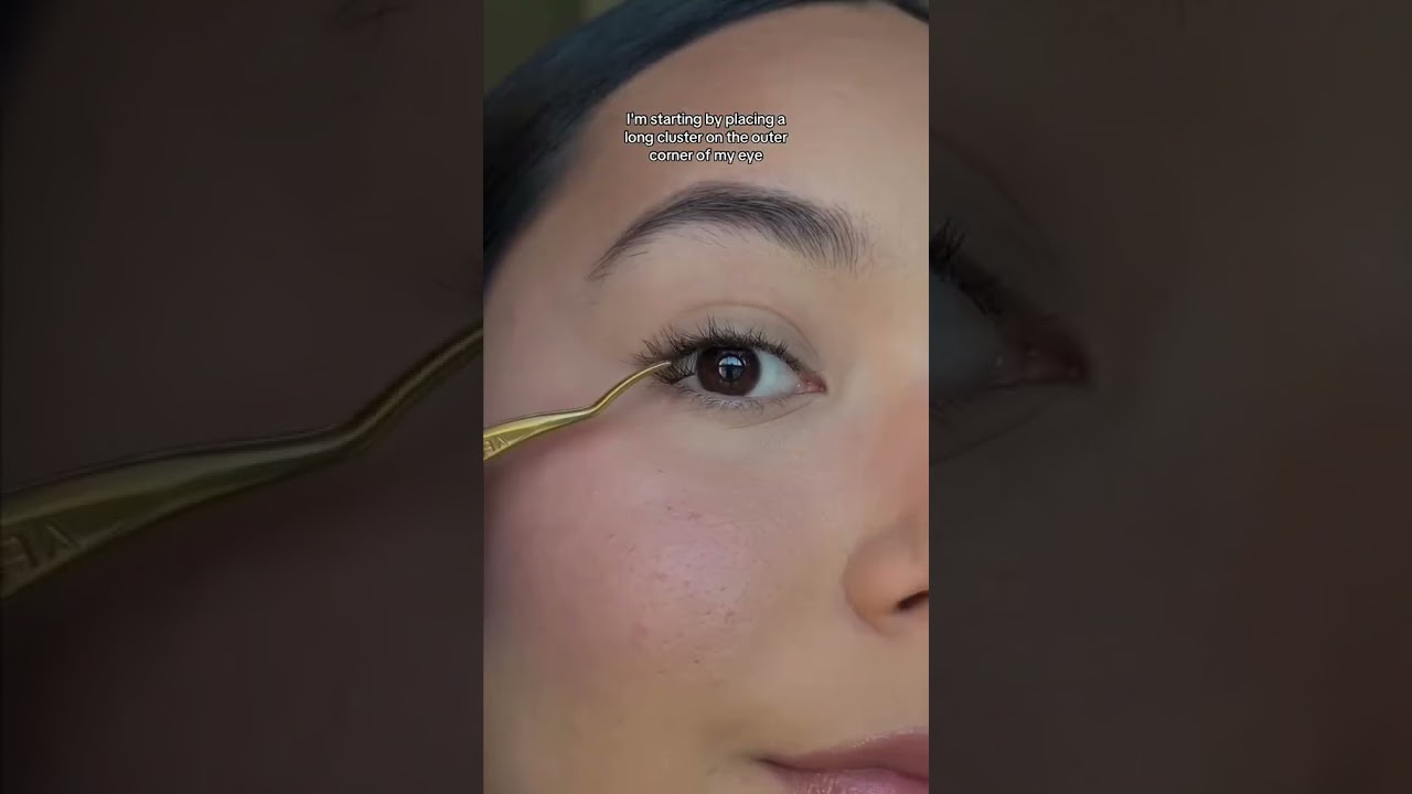 First Impressions Review of Velour's Self-Stick Lash Clusters