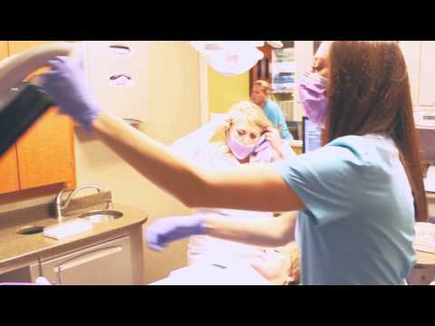 Why I Love Foley Dental Group: Carla Thompson