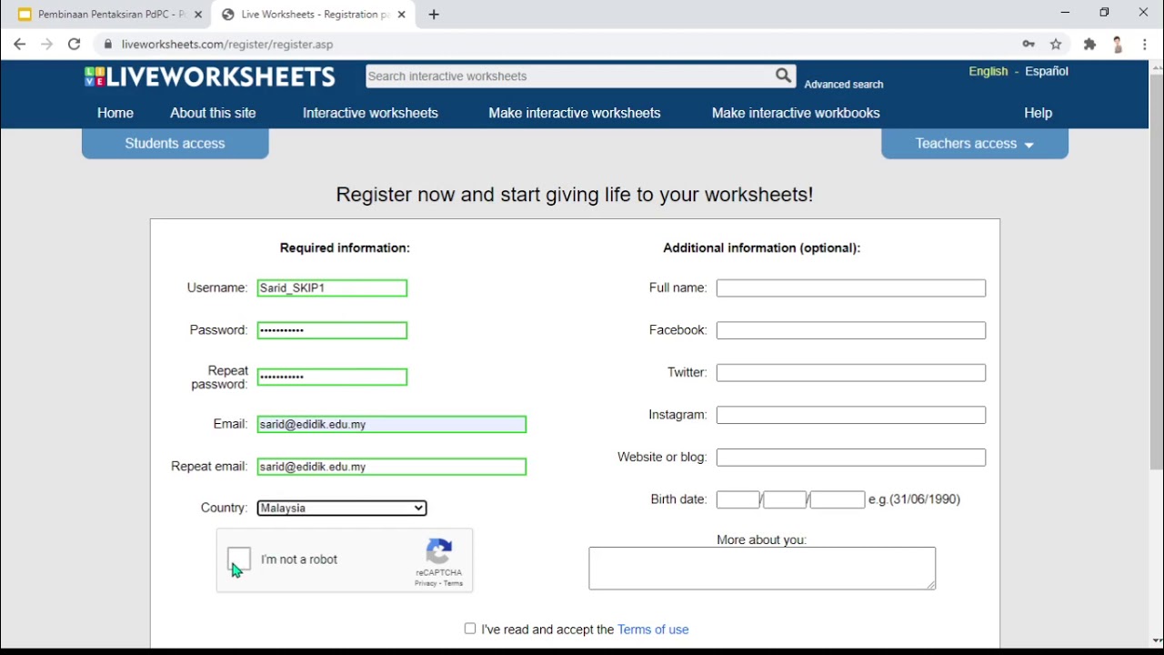 Step 1 (Register Liveworsheets) | Pembinaan Pentaksiran PdPC - PdPR Menggunakan Liveworksheets