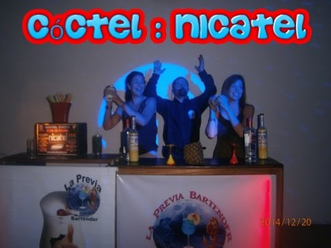 Cóctel : "Nicatel" en la despedida de los empleados de Antel