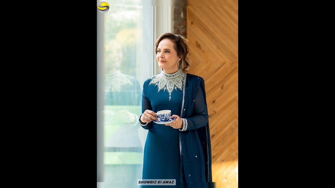 Hina Khwaja Bayat In Blue Outfit 💙💙 #shorts #youtubeshorts