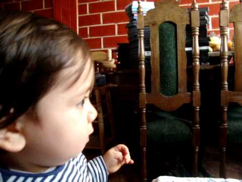 MI HIJO LLORA JUNTO A SU AMIGO