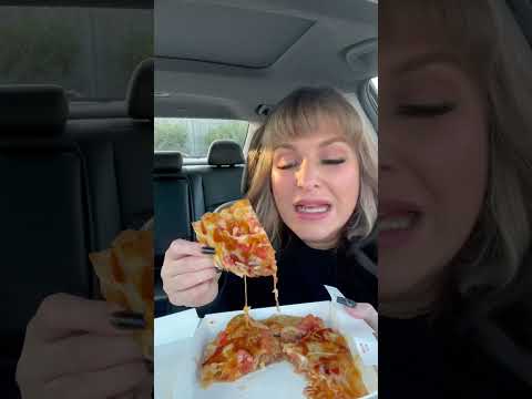 THE BEST TACO BELL MENU ITEM!