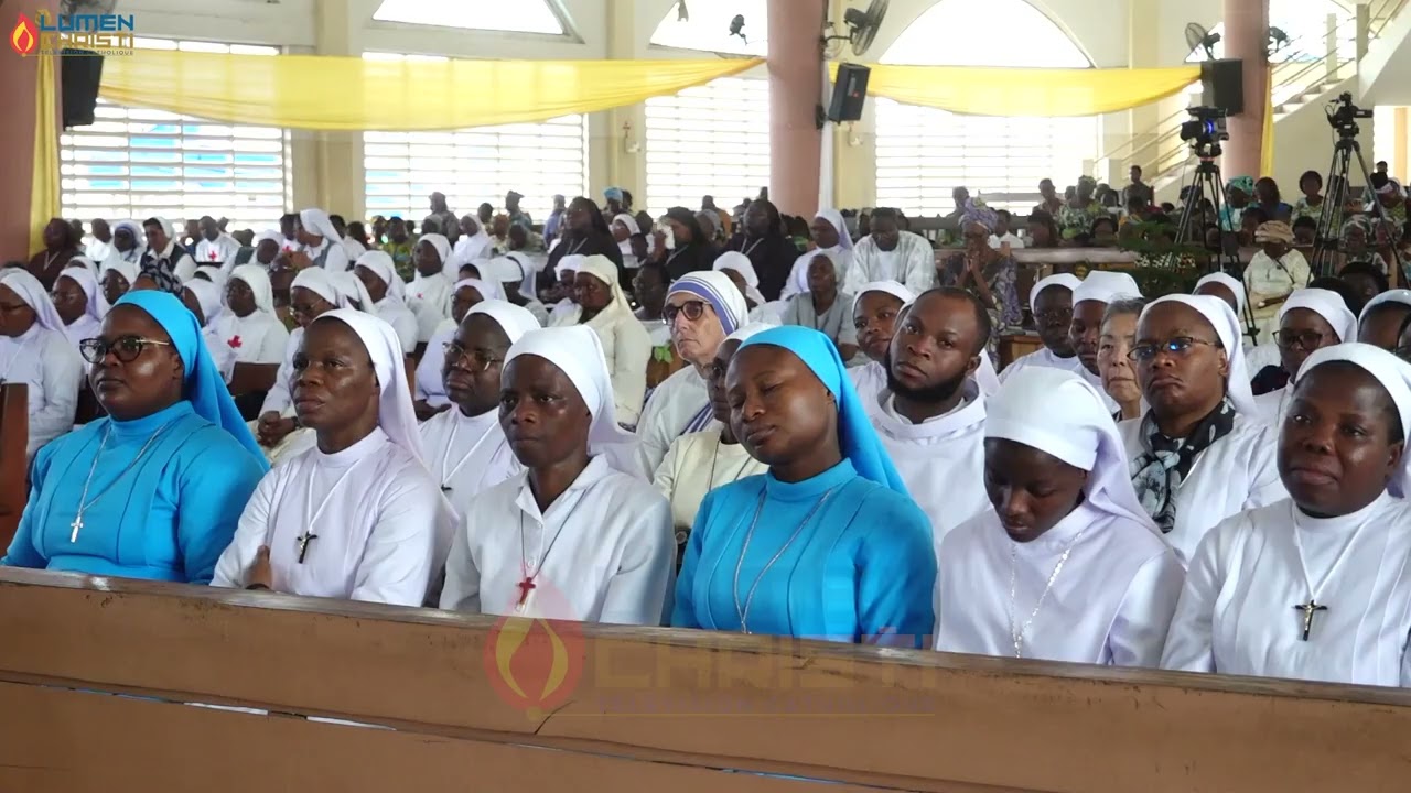 Mass for the 30th World Day of Consecrated Life: Archdiocese of Cotonou.