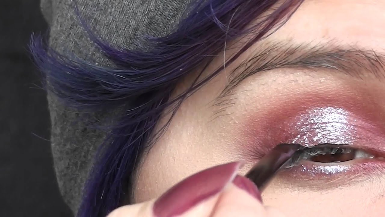 Soft Halo Eyes
