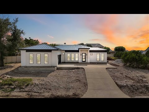 463 Hannah Ln, Boerne, TX 78006